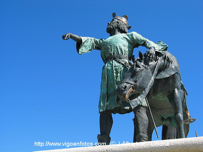 FOTOS DE MONUMENTO A ALFONSO IX - BAIONA - MONUMENTOS Y ESCULTURAS ...