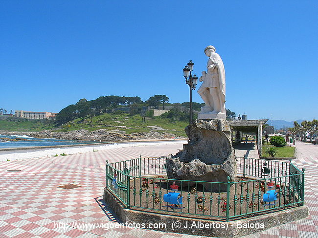 PHOTOS OF MARTIN ALONSO PINZON - BAIONA - MONUMENTS AND SCULPTURES ...