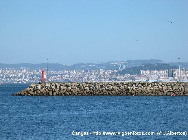 PHOTOS OF CRUISE TERMINAL - THE PORT - CANGAS. VIGO BAY. GALICIA. VISIT ...