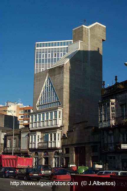 PHOTOS OF MODERN ARCHITECTURE - VIGO BAY. GALICIA. VISIT SPAIN. TOURISM ...