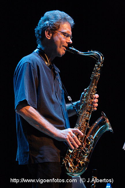 PHOTOS OF MIROSLAV VITOUS QUARTET - JAZZ IMAXINASONS - VIGO BAY ...
