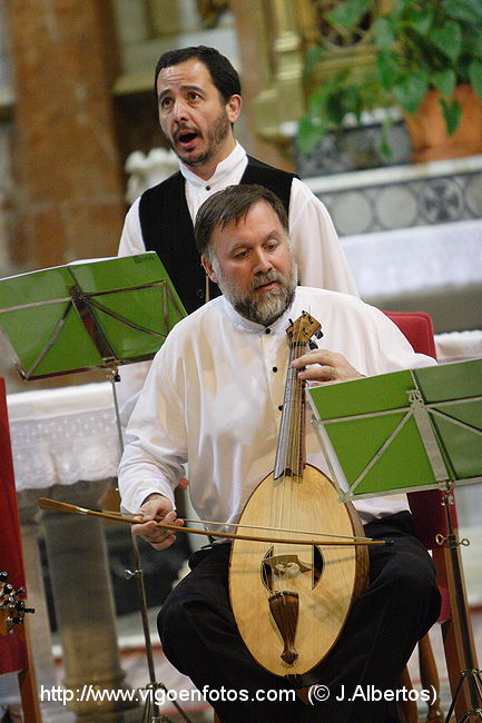 PHOTOS OF GRUPO D EMÚSICA MARTÍN CODAX - SACRED MUSIC CYCLE 2006 - VIGO ...