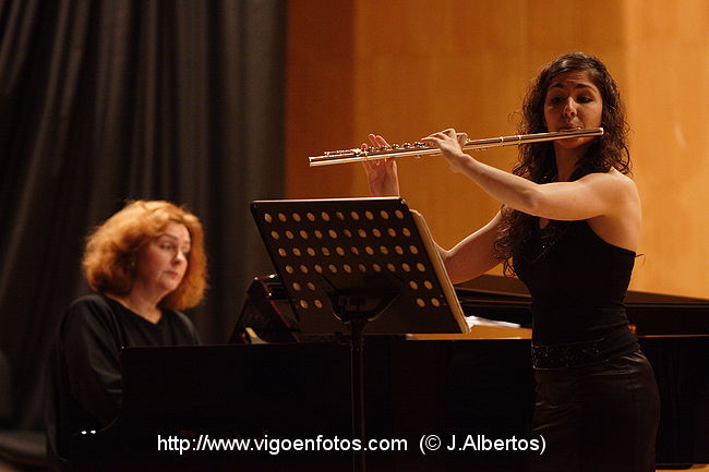 PHOTOS OF JULIA ESTEVEZ & RASA JAKUTYTE - FLUTE AND PIANO - GENERATION ...