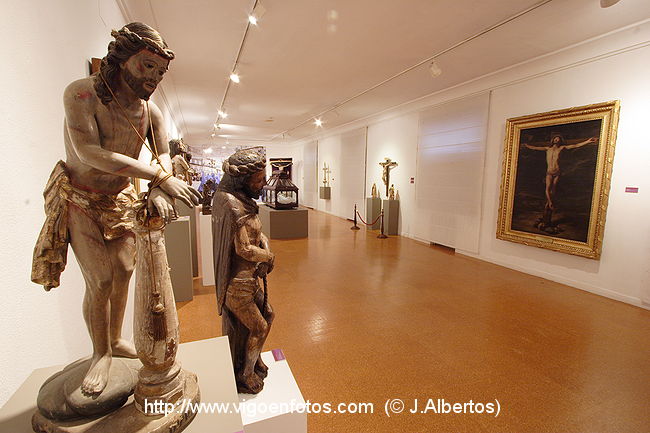 PHOTOS OF GALLERY - FIRST FLOOR - HOUSE OF THE ARTS - VIGO - SPAIN ...