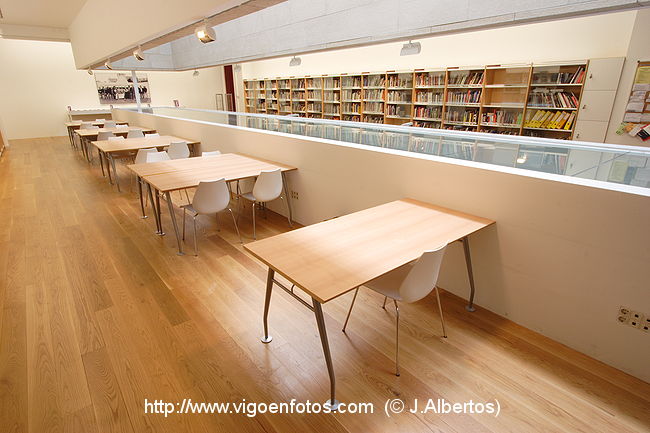 PHOTOS OF LIBRARY - MARCO MUSEUM VIGO - VIGO BAY. GALICIA. VISIT SPAIN ...