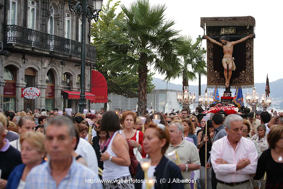 PHOTOS OF VICTORY CHRIST PROCESSION 2009 - VIGO BAY. GALICIA. VISIT ...