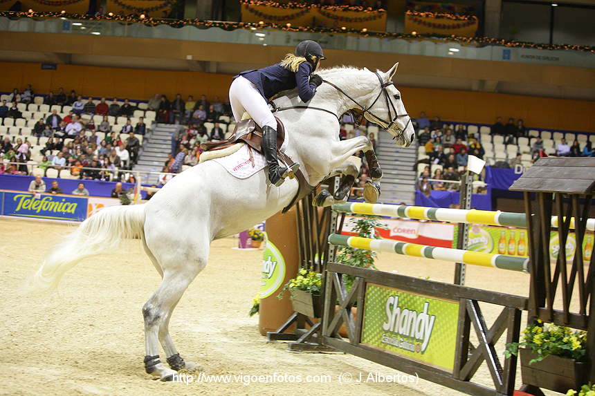 PHOTOS OF SHOW JUMPING COMPETITION - CSI 2009 - VIGO BAY. GALICIA ...