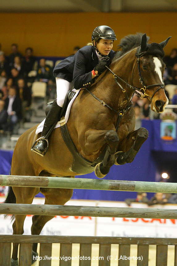PHOTOS OF SHOW JUMPING COMPETITION - CSI 2009 - VIGO BAY. GALICIA ...