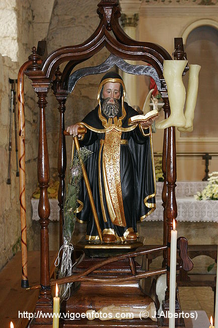 PHOTOS OF SAN MAURO RITUAL - VIGO BAY. GALICIA. VISIT SPAIN. TOURISM IMAGES