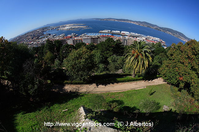 PHOTOS OF THE FORTRESS OF THE CASTRO - THE CASTLE - VIGO BAY. GALICIA ...