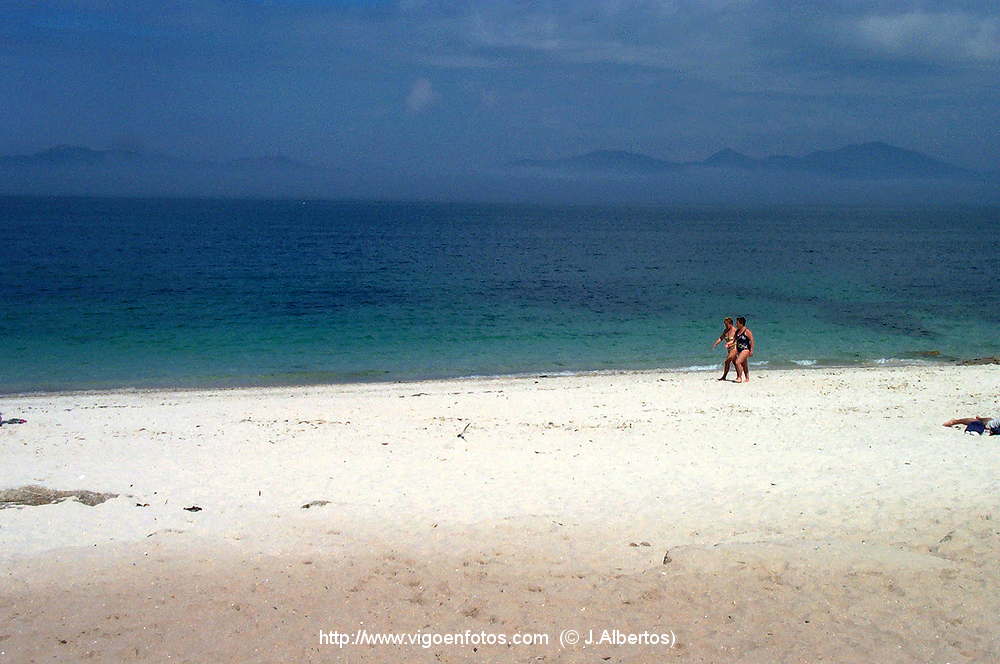 PHOTOS OF BALUARTE BEACH - VIGO - SPAIN - VIGO BAY. GALICIA. VISIT ...