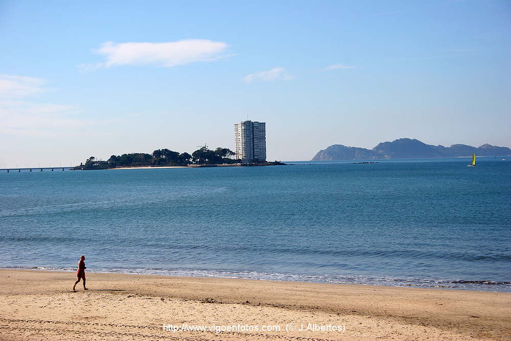 PHOTOS OF SAMIL BEACH - VIGO - SPAIN - VIGO BAY. GALICIA. VISIT SPAIN ...
