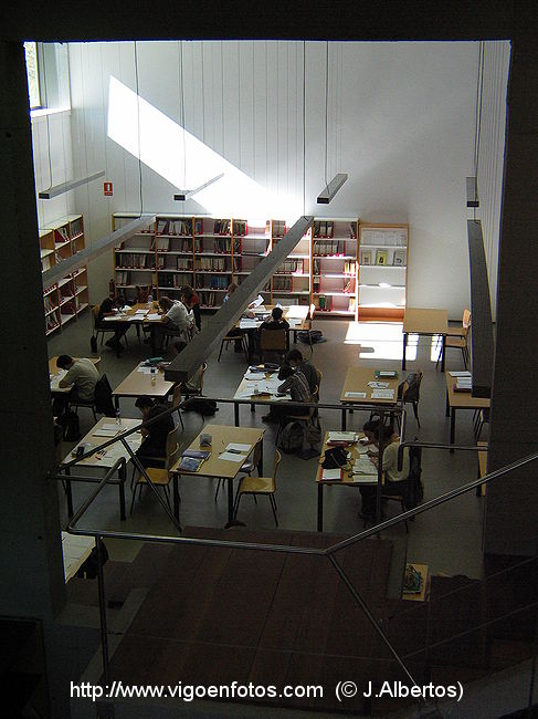 PHOTOS OF BIBLIOTECA CENTRAL - VIGO BAY. GALICIA. VISIT SPAIN. TOURISM ...