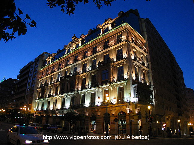 PHOTOS OF VIGO AT NIGHT - VIGO BAY. GALICIA. VISIT SPAIN. TOURISM ...