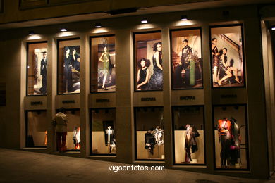 PHOTOS OF VIGO AT NIGHT - VIGO BAY. GALICIA. VISIT SPAIN. TOURISM ...