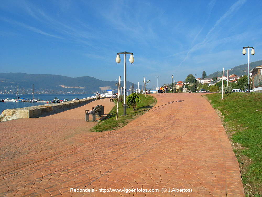 PHOTOS OF CHAPELA BOARDWALK - PORT AND SEA - REDONDELA. VIGO BAY ...